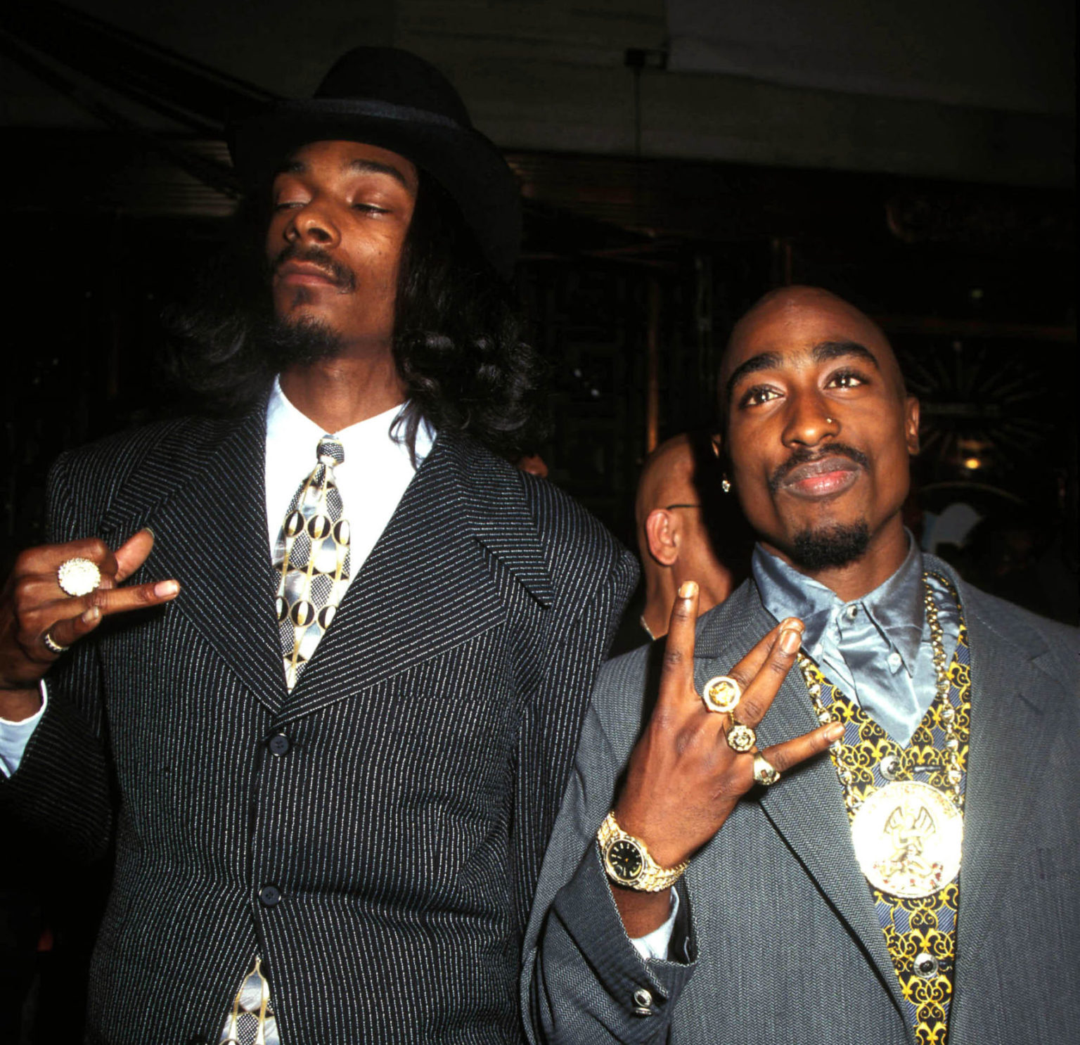 Poet and gangster: How Tupac Shakur became a rap, fashion and street ...